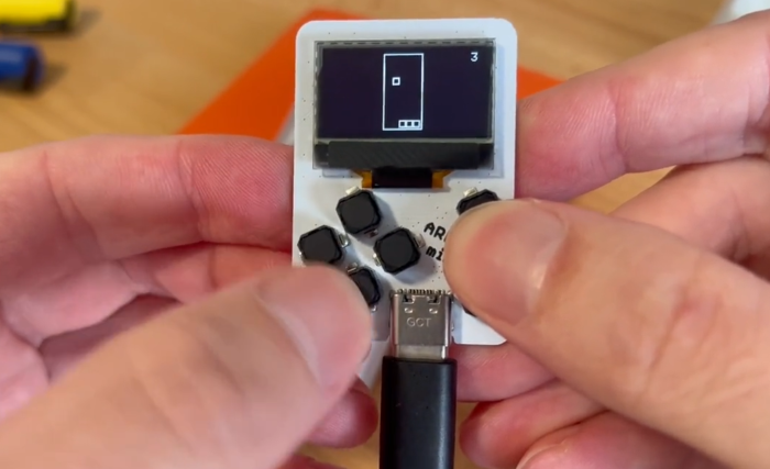 Arduboy Mini: Winziger Gameboy für 30 Dollar auf Kickstarter ...