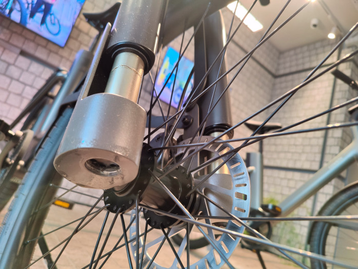 Cowboy Cross vorgestellt: Cowboys erste E-Bikes mit Federung - Golem.de