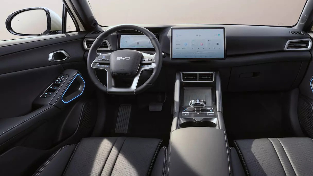 Cell-to-Body-Bauweise: BYD stellt kleines Elektro-SUV Atto 2 vor - Golem.de