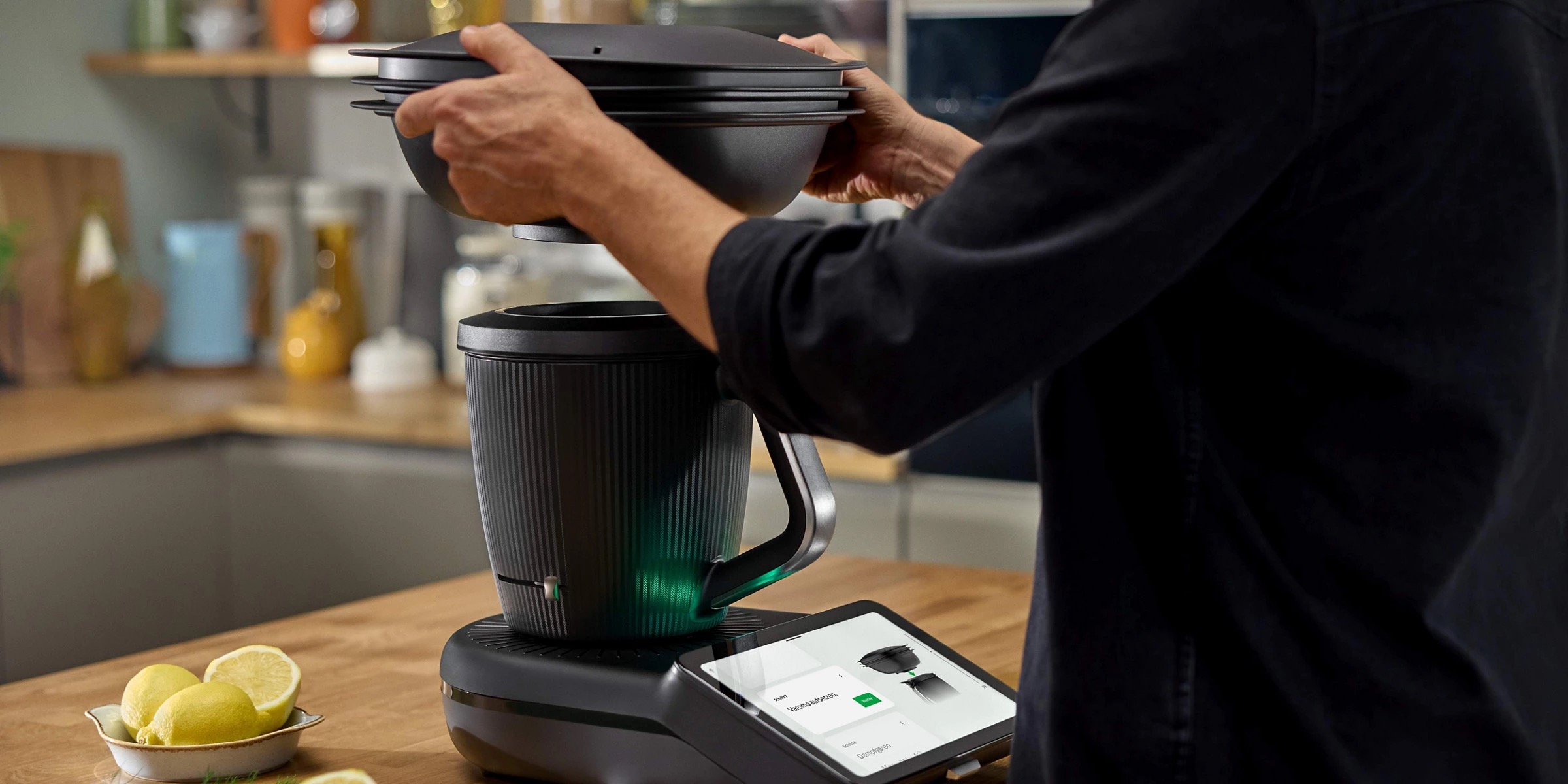Vorwerk: Thermomix TM7 bekommt größeres Display und mehr Funktionen ...