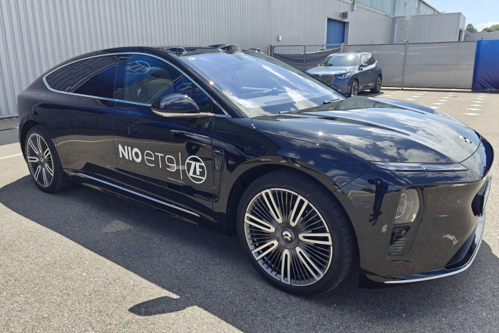 Steer-by-Wire im Nio ET9 ausprobiert: Wie das Kabel die Lenksäule ...